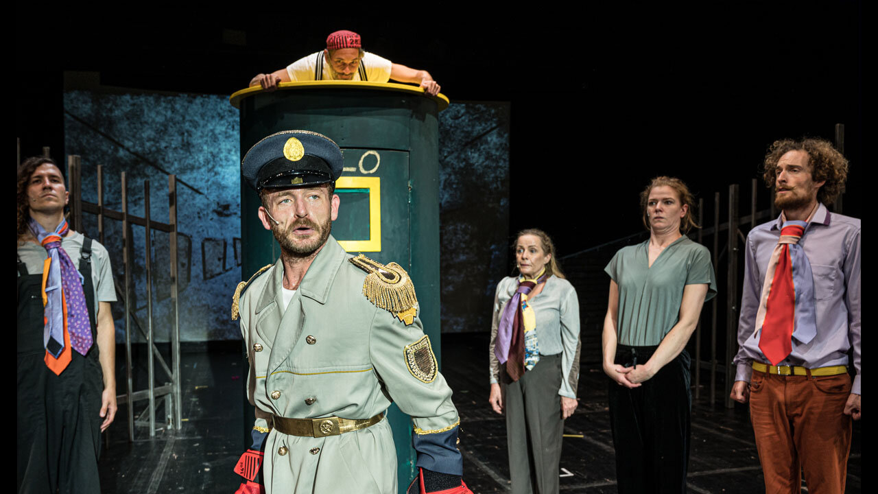 Der Hauptmann von Köpenick in Berlin: Atze Musiktheater